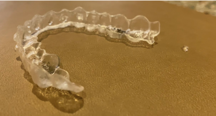 How to use professional custom bleach trays | Houlik Family Dentistry ...